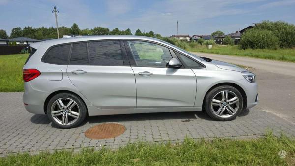 Grey BMW 218 Gran Tourer 2017 in Kaunas, with an engine capacity of 2.00 L and mileage of 120 thousand km for 12750 €, photo 6 on AUTOMOTO.COM.LV