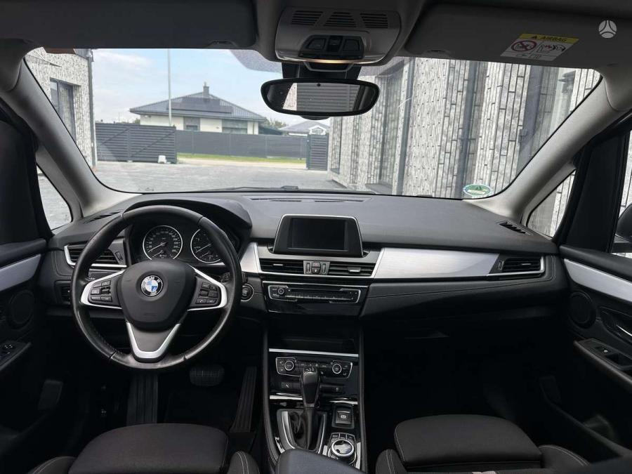 Pelēks BMW 218 Gran Tourer 2017 Kauņa, ar dzinēja tilpumu 2.00 L un nobraukumu 233 tūkst. km par 8580 €, foto 8 vietnē AUTOMOTO.COM.LV