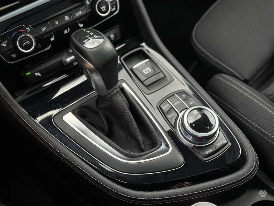 Pelēks BMW 218 Gran Tourer 2017 Kauņa, ar dzinēja tilpumu 2.00 L un nobraukumu 233 tūkst. km par 8580 €, foto 19 vietnē AUTOMOTO.COM.LV