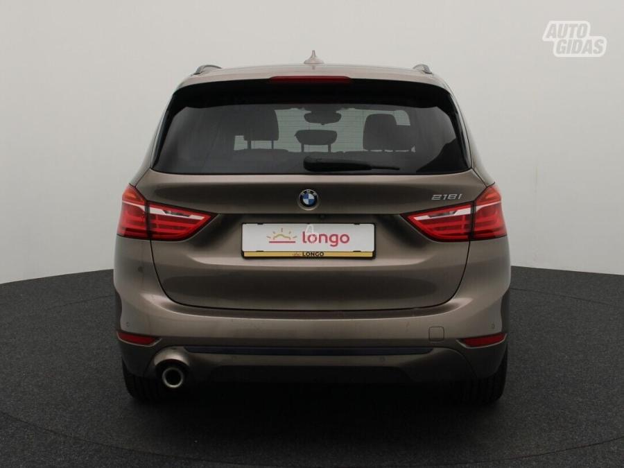 Grey BMW 218 Gran Tourer 2018 in Vilnius, with an engine capacity of 1.50 L and mileage of 192 thousand km for 13099 €, photo 4 on AUTOMOTO.COM.LV
