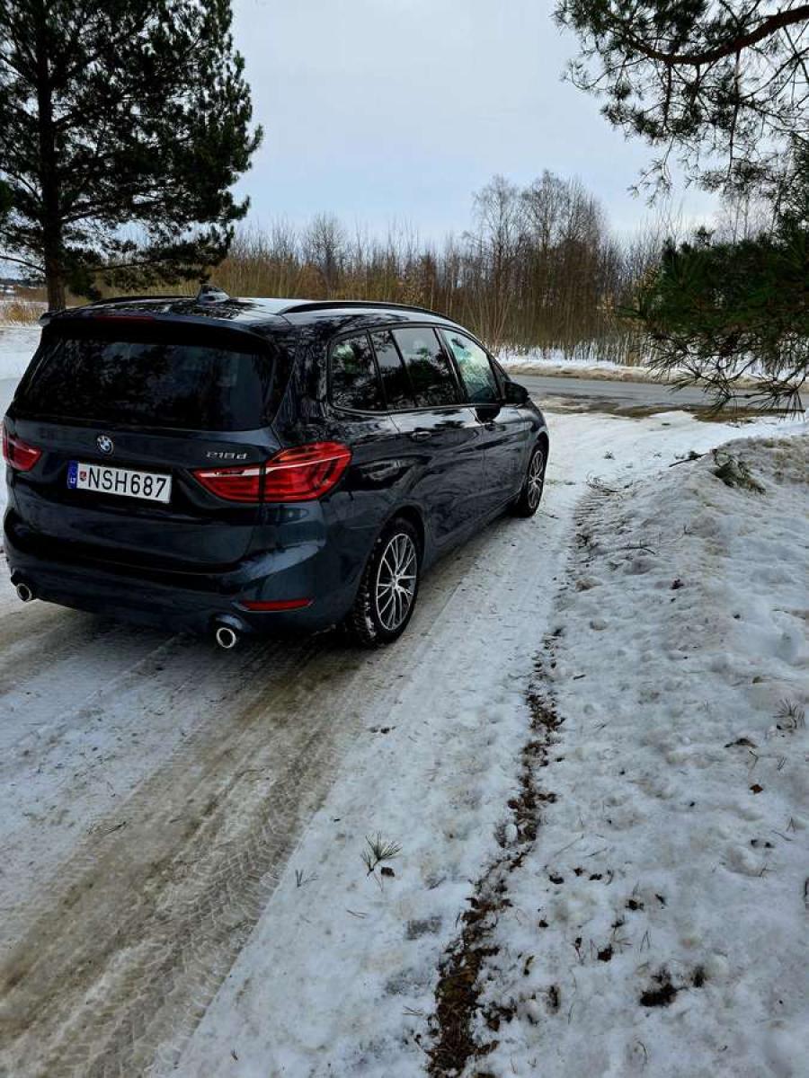 Grey BMW 218 Gran Tourer 2020 in Panevezys, with an engine capacity of 2.00 L and mileage of 191 thousand km for 13800 €, photo 4 on AUTOMOTO.COM.LV