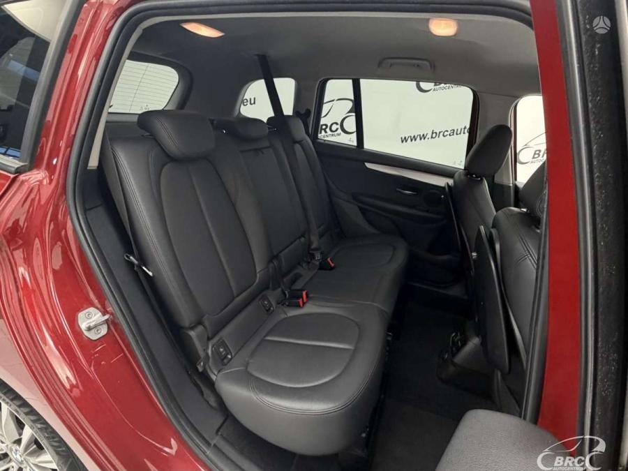 Red BMW 218 Gran Tourer 2015 in Vilnius, with an engine capacity of 2.00 L and mileage of 223 thousand km for 7500 €, photo 12 on AUTOMOTO.COM.LV