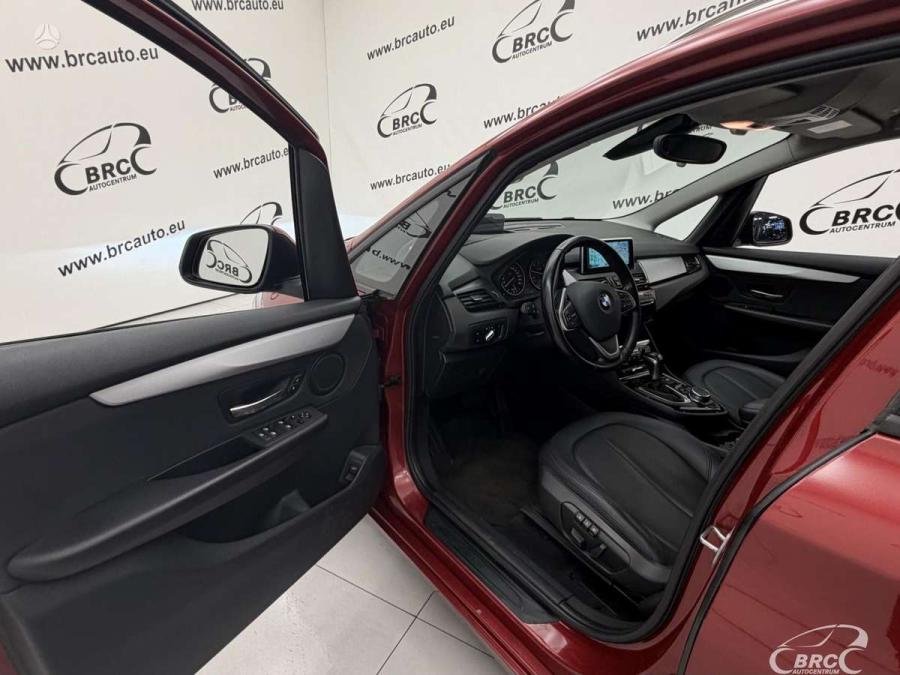 Red BMW 218 Gran Tourer 2015 in Vilnius, with an engine capacity of 2.00 L and mileage of 223 thousand km for 7500 €, photo 20 on AUTOMOTO.COM.LV