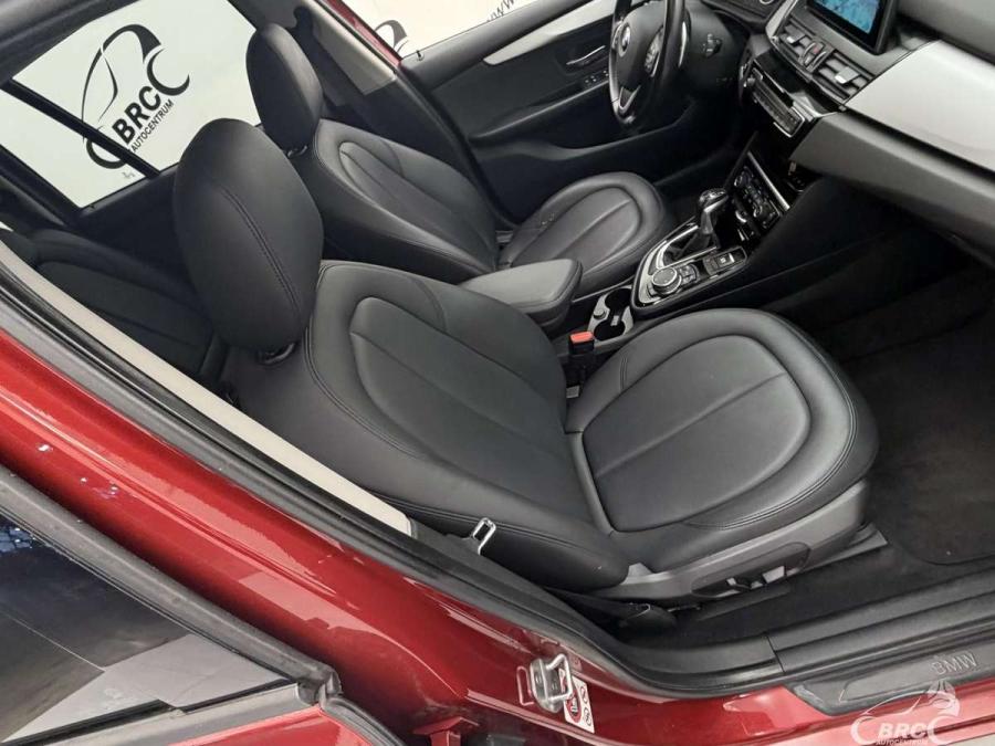Sarkans BMW 218 Gran Tourer 2015 Viļņa, ar dzinēja tilpumu 2.00 L un nobraukumu 223 tūkst. km par 6300 €, foto 7 vietnē AUTOMOTO.COM.LV
