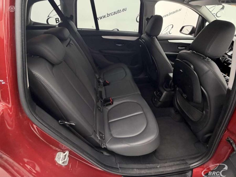 Sarkans BMW 218 Gran Tourer 2015 Viļņa, ar dzinēja tilpumu 2.00 L un nobraukumu 223 tūkst. km par 6300 €, foto 12 vietnē AUTOMOTO.COM.LV