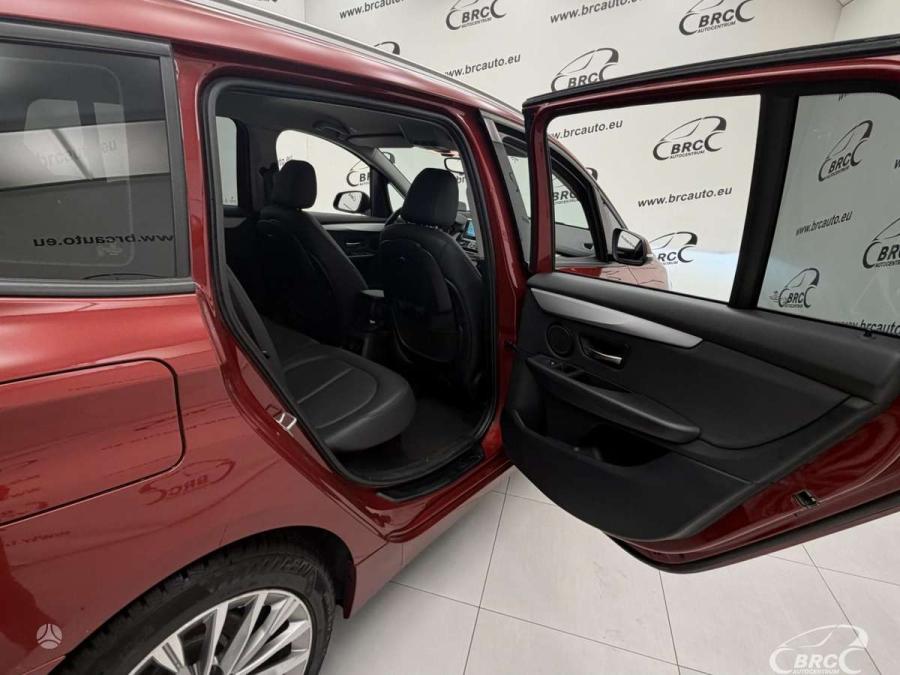 Sarkans BMW 218 Gran Tourer 2015 Viļņa, ar dzinēja tilpumu 2.00 L un nobraukumu 223 tūkst. km par 6300 €, foto 14 vietnē AUTOMOTO.COM.LV
