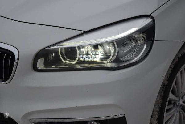 Balts BMW 218 Gran Tourer 2015 Viļņa, ar dzinēja tilpumu 2.00 L un nobraukumu 316 tūkst. km par 8950 €, foto 10 vietnē AUTOMOTO.COM.LV