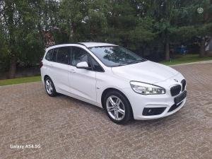 White BMW 218 Gran Tourer 2016 in Kaunas, with an engine capacity of 2.00 L and mileage of 230 thousand km for 8650 €, photo 1 on AUTOMOTO.COM.LV