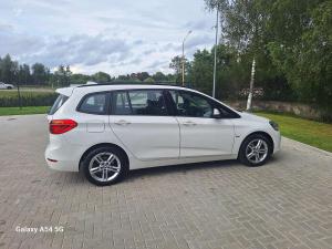 White BMW 218 Gran Tourer 2016 in Kaunas, with an engine capacity of 2.00 L and mileage of 230 thousand km for 8650 €, photo 25 on AUTOMOTO.COM.LV