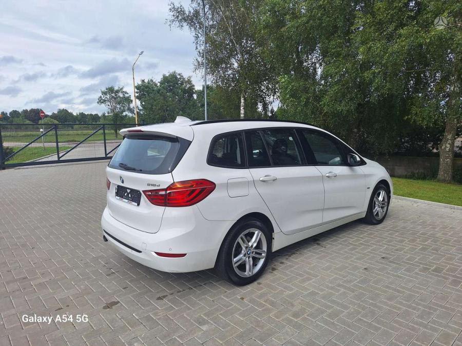 White BMW 218 Gran Tourer 2016 in Kaunas, with an engine capacity of 2.00 L and mileage of 230 thousand km for 8650 €, photo 27 on AUTOMOTO.COM.LV