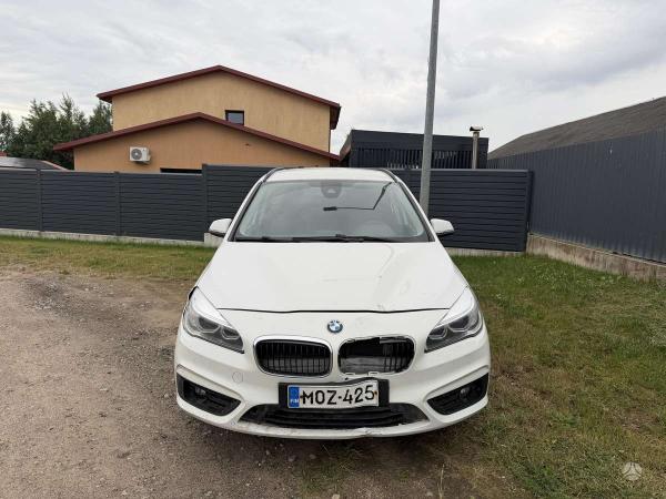Balts BMW 218 Gran Tourer 2017 Viļņa, ar dzinēja tilpumu 0.00 L un nobraukumu 181 tūkst. km par 6100 €, foto 1 vietnē AUTOMOTO.COM.LV