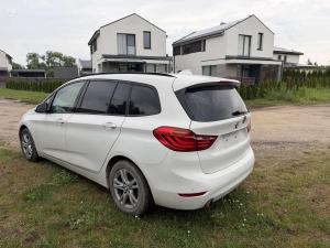 White BMW 218 Gran Tourer 2017 in Vilnius, with an engine capacity of 0.00 L and mileage of 181 thousand km for 6100 €, photo 7 on AUTOMOTO.COM.LV
