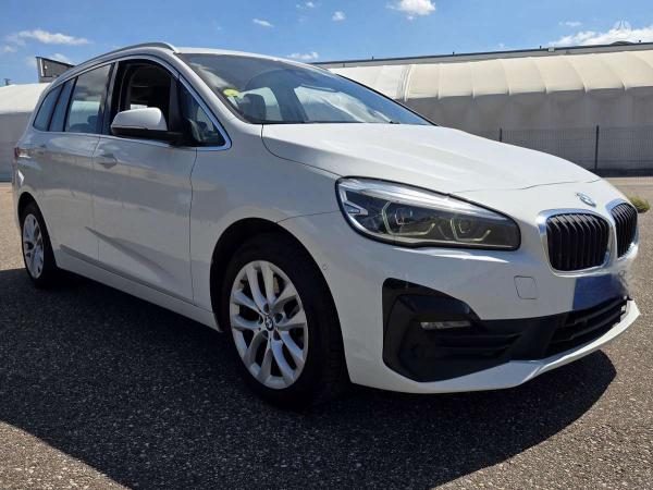 Balts BMW 218 Gran Tourer 2022 Kauņa, ar dzinēja tilpumu 2.00 L un nobraukumu 230 tūkst. km par 11999 €, foto 3 vietnē AUTOMOTO.COM.LV