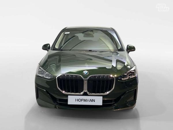 Green BMW 218 2022 in Kaunas, with an engine capacity of 1.50 L and mileage of 55 thousand km for 26254 €, photo 2 on AUTOMOTO.COM.LV
