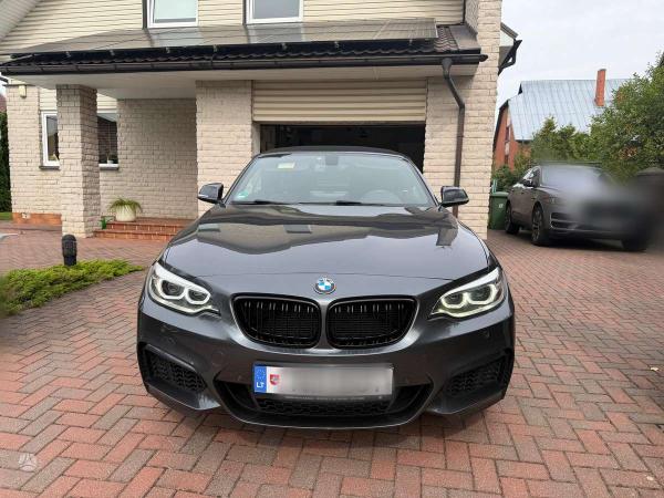 Pelēks BMW 218 2016 Panevēža, ar dzinēja tilpumu 2.00 L un nobraukumu 172 tūkst. km par 12100 €, foto 4 vietnē AUTOMOTO.COM.LV