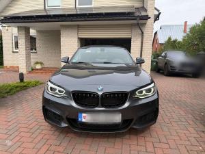 Pelēks BMW 218 2016 Panevēža, ar dzinēja tilpumu 2.00 L un nobraukumu 172 tūkst. km par 12100 €, foto 4 vietnē AUTOMOTO.COM.LV