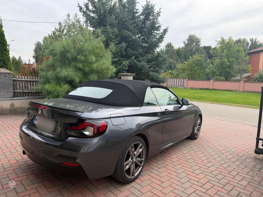 Pelēks BMW 218 2016 Panevēža, ar dzinēja tilpumu 2.00 L un nobraukumu 172 tūkst. km par 12100 €, foto 5 vietnē AUTOMOTO.COM.LV