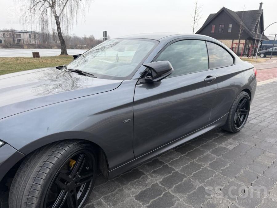 Grey BMW 218 2014 in Jelgava, with an engine capacity of 2.00 L and mileage of 290 thousand km for 13990 €, photo 26 on AUTOMOTO.COM.LV