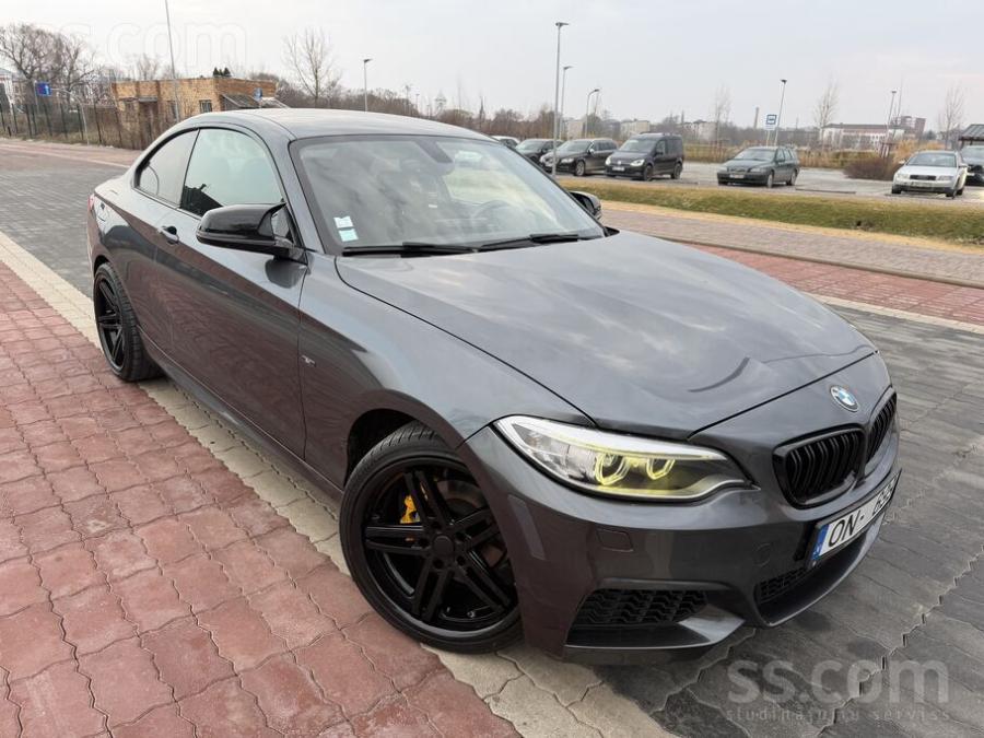 Grey BMW 218 2014 in Jelgava, with an engine capacity of 2.00 L and mileage of 290 thousand km for 14000 €, photo 1 on AUTOMOTO.COM.LV