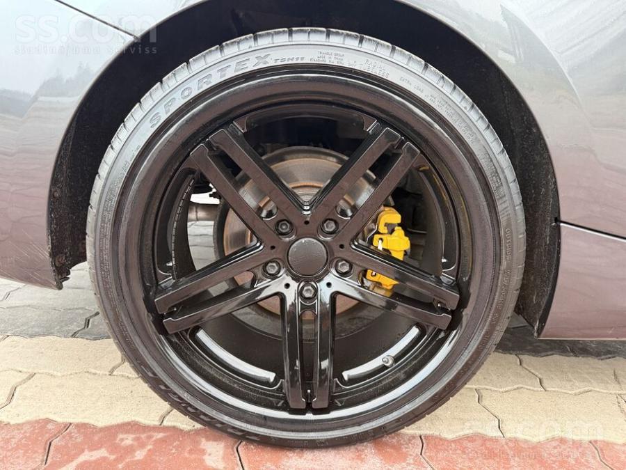Grey BMW 218 2014 in Jelgava, with an engine capacity of 2.00 L and mileage of 290 thousand km for 14000 €, photo 12 on AUTOMOTO.COM.LV
