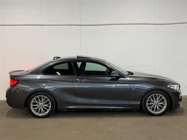 Grey BMW 218 2016 in Jurmala, with an engine capacity of 2.00 L and mileage of 278 thousand km for 13950 €, photo 9 on AUTOMOTO.COM.LV