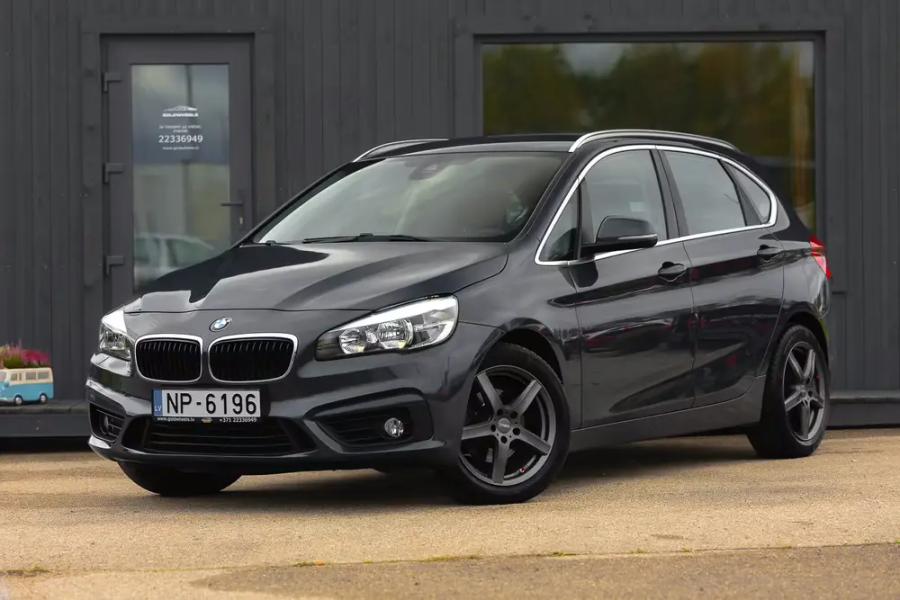 Pelēks BMW 218 2014 Jelgava, ar dzinēja tilpumu 2.00 L un nobraukumu 249 tūkst. km par 7900 €, foto 1 vietnē AUTOMOTO.COM.LV
