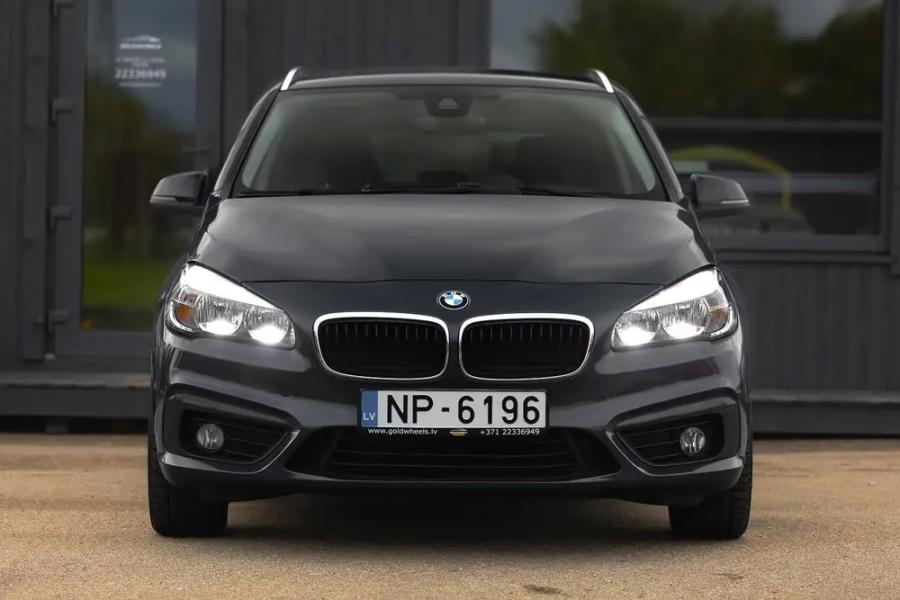 Pelēks BMW 218 2014 Jelgava, ar dzinēja tilpumu 2.00 L un nobraukumu 249 tūkst. km par 7900 €, foto 4 vietnē AUTOMOTO.COM.LV