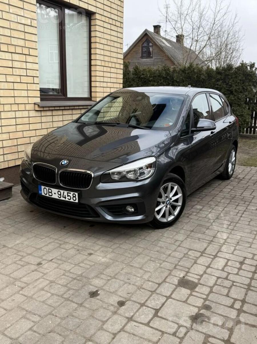 Grey BMW 218 2015 in Jelgava, with an engine capacity of 2.00 L and mileage of 214 thousand km for 7350 €, photo 1 on AUTOMOTO.COM.LV