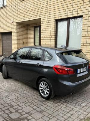 Grey BMW 218 2015 in Jelgava, with an engine capacity of 2.00 L and mileage of 214 thousand km for 7350 €, photo 6 on AUTOMOTO.COM.LV
