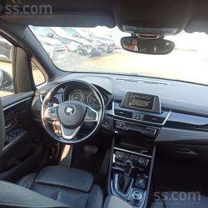 Pelēks BMW 218 2016 Daugavpils, ar dzinēja tilpumu 2.00 L un nobraukumu 0 tūkst. km par 10800 €, foto 20 vietnē AUTOMOTO.COM.LV