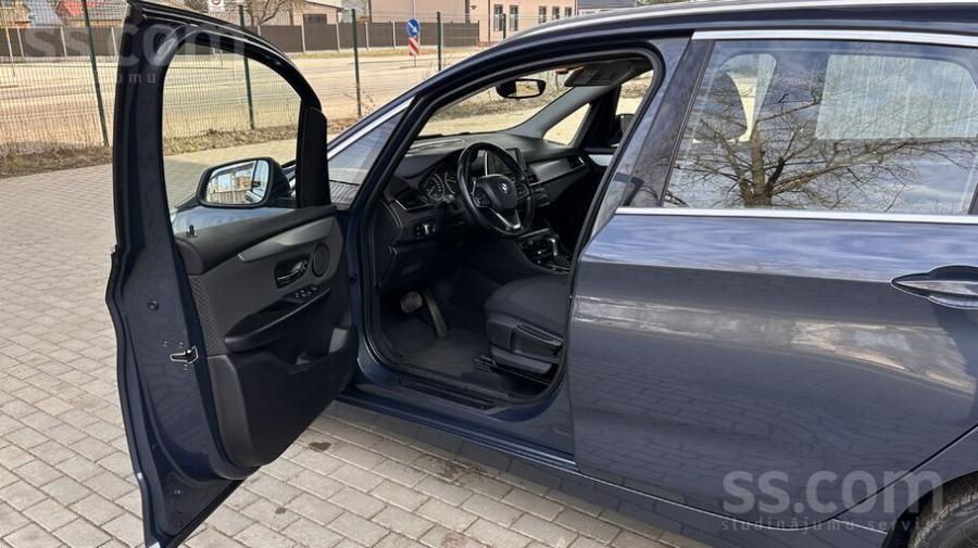 Pelēks BMW 218 2014 Daugavpils, ar dzinēja tilpumu 2.00 L un nobraukumu 250 tūkst. km par 7550 €, foto 3 vietnē AUTOMOTO.COM.LV