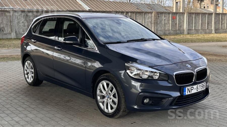 Pelēks BMW 218 2014 Daugavpils, ar dzinēja tilpumu 2.00 L un nobraukumu 250 tūkst. km par 7550 €, foto 14 vietnē AUTOMOTO.COM.LV