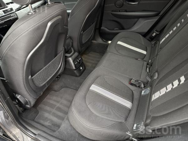 Pelēks BMW 218 2015 Bauska, ar dzinēja tilpumu 2.00 L un nobraukumu 270 tūkst. km par 7499 €, foto 8 vietnē AUTOMOTO.COM.LV