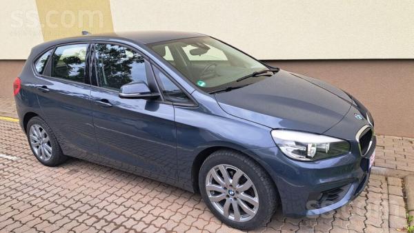 Pelēks BMW 218 2016 Ogre, ar dzinēja tilpumu 1.50 L un nobraukumu 194 tūkst. km par 10250 €, foto 1 vietnē AUTOMOTO.COM.LV