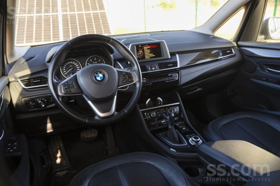 Grey BMW 218 2016 in Riga, with an engine capacity of 2.00 L and mileage of 152 thousand km for 11290 €, photo 8 on AUTOMOTO.COM.LV