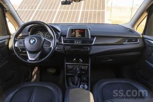 Grey BMW 218 2016 in Riga, with an engine capacity of 2.00 L and mileage of 152 thousand km for 11290 €, photo 12 on AUTOMOTO.COM.LV