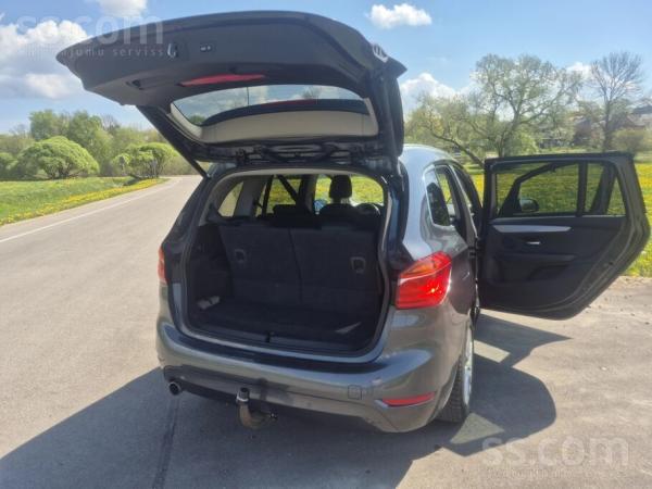 Grey BMW 218 2017 in Tukums, with an engine capacity of 2.00 L and mileage of 266 thousand km for 11500 €, photo 6 on AUTOMOTO.COM.LV