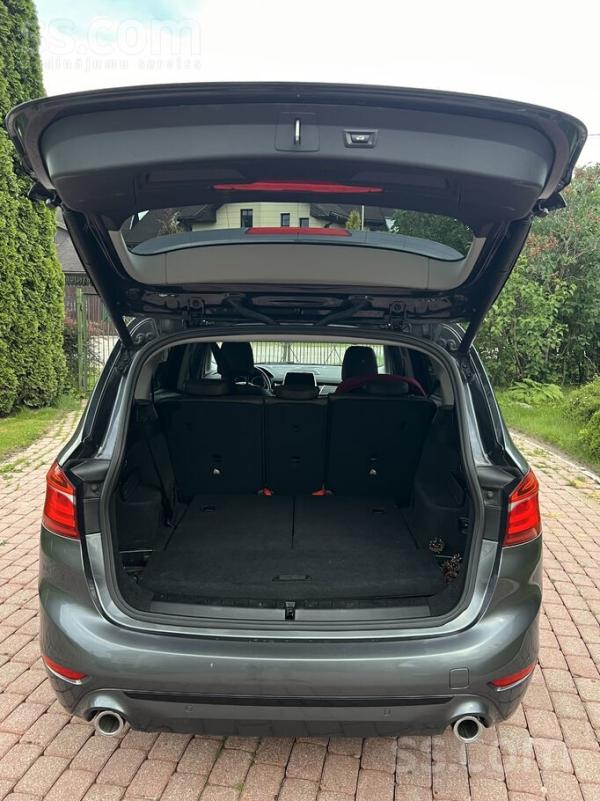 Pelēks BMW 218 2019 Rīga, ar dzinēja tilpumu 2.00 L un nobraukumu 144 tūkst. km par 14900 €, foto 8 vietnē AUTOMOTO.COM.LV