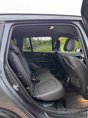 Grey BMW 218 2019 in Riga, with an engine capacity of 2.00 L and mileage of 144 thousand km for 14900 €, photo 12 on AUTOMOTO.COM.LV