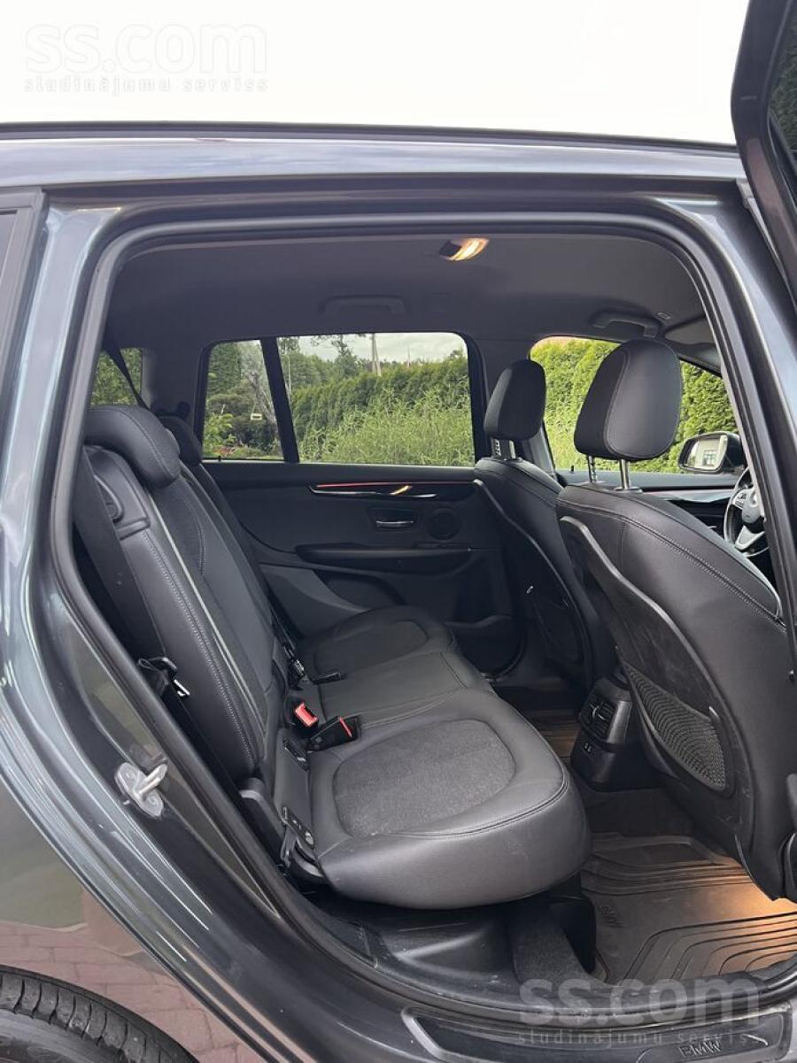 Grey BMW 218 2019 in Riga, with an engine capacity of 2.00 L and mileage of 144 thousand km for 14900 €, photo 12 on AUTOMOTO.COM.LV