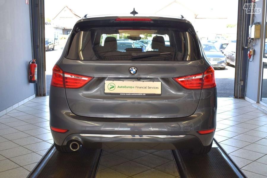 Grey BMW 218 2020 in Kaunas, with an engine capacity of 1.50 L and mileage of 84 thousand km for 24526 €, photo 5 on AUTOMOTO.COM.LV