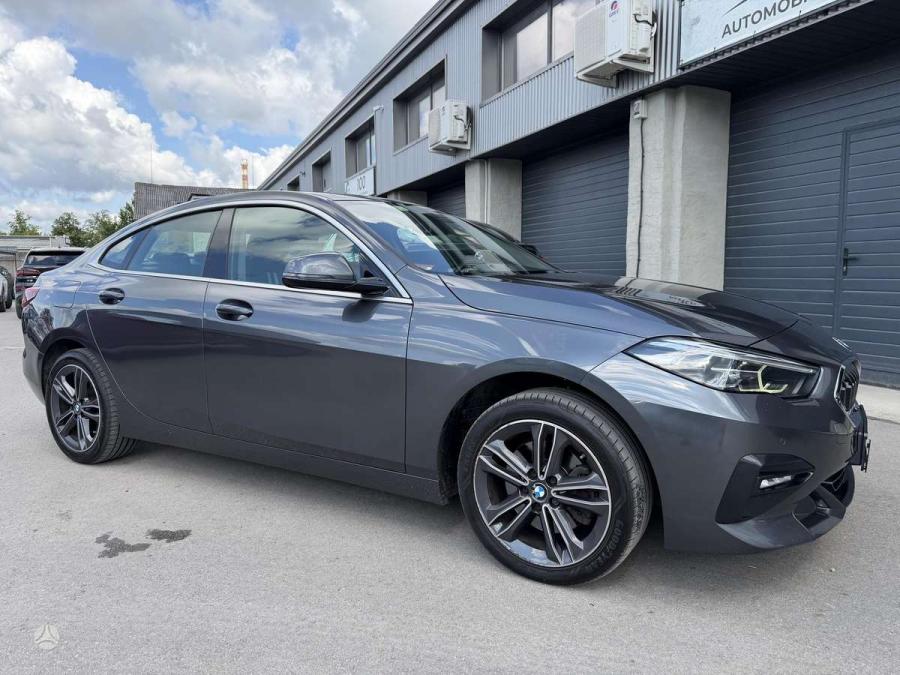 Pelēks BMW 218 2020 Šauļi, ar dzinēja tilpumu 1.50 L un nobraukumu 193 tūkst. km par 10700 €, foto 3 vietnē AUTOMOTO.COM.LV