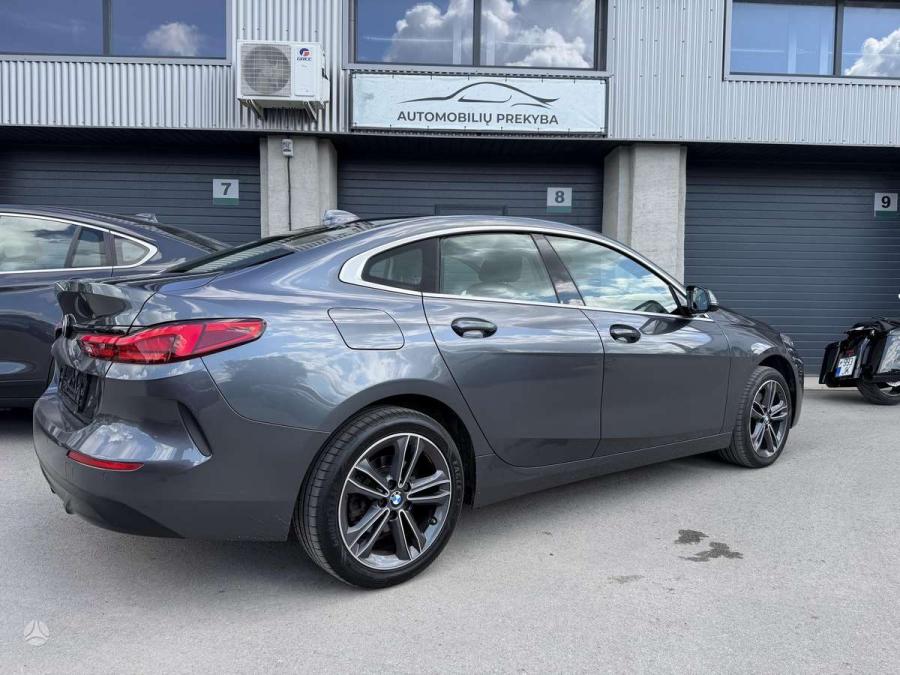 Pelēks BMW 218 2020 Šauļi, ar dzinēja tilpumu 1.50 L un nobraukumu 193 tūkst. km par 10700 €, foto 7 vietnē AUTOMOTO.COM.LV
