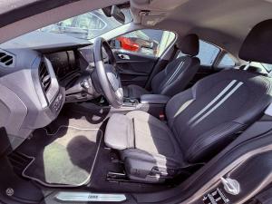 Pelēks BMW 218 2020 Šauļi, ar dzinēja tilpumu 1.50 L un nobraukumu 193 tūkst. km par 10700 €, foto 18 vietnē AUTOMOTO.COM.LV