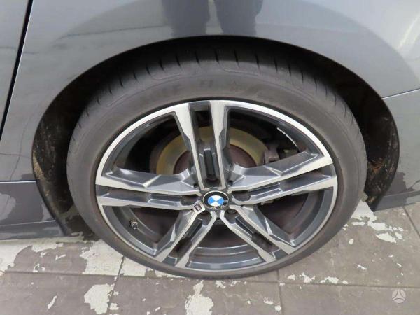 Pelēks BMW 218 2021 Viļņa, ar dzinēja tilpumu 1.50 L un nobraukumu 119 tūkst. km par 23595 €, foto 7 vietnē AUTOMOTO.COM.LV