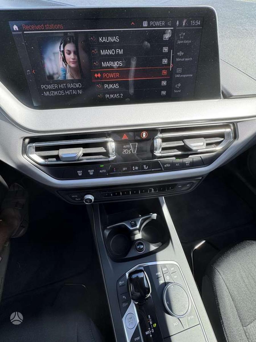 Grey BMW 218 2022 in Kaunas, with an engine capacity of 2.00 L and mileage of 219 thousand km for 16759 €, photo 11 on AUTOMOTO.COM.LV