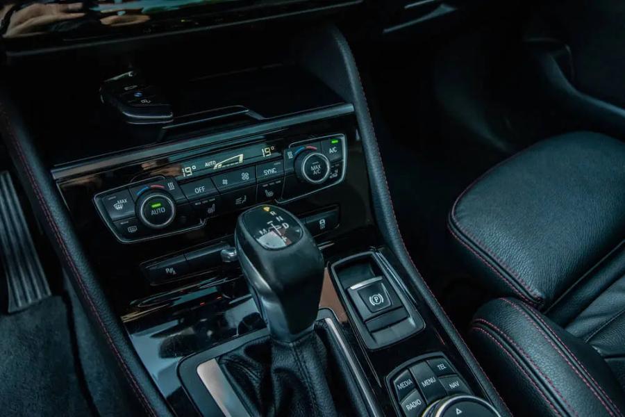 BMW 218 2015 Tukums, ar dzinēja tilpumu 1.80 L un nobraukumu 179 tūkst. km par 9990 €, foto 28 vietnē AUTOMOTO.COM.LV