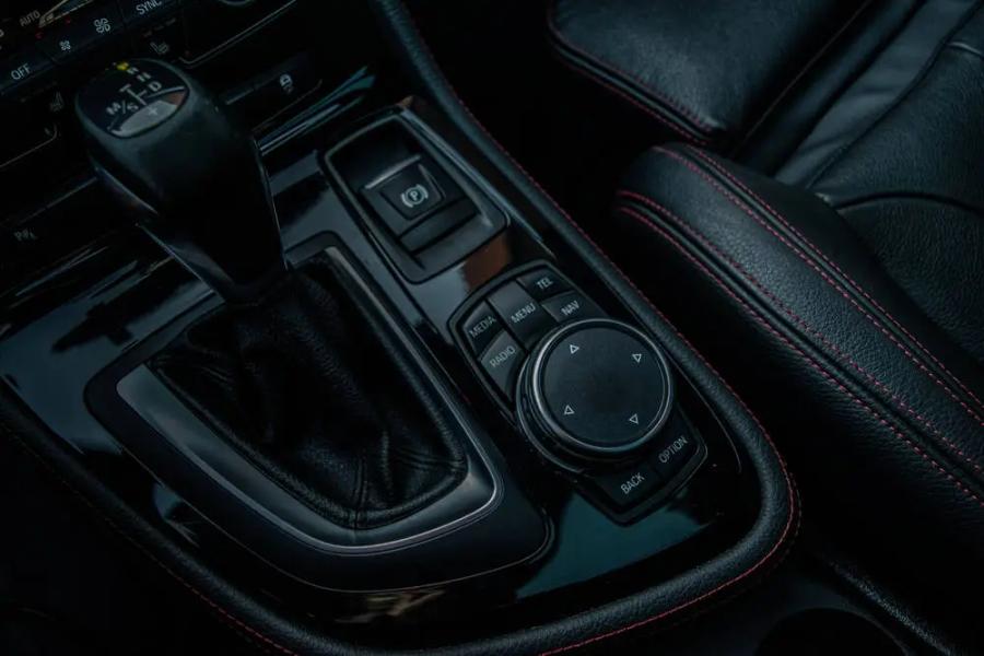 BMW 218 2015 Tukums, ar dzinēja tilpumu 1.80 L un nobraukumu 179 tūkst. km par 9990 €, foto 31 vietnē AUTOMOTO.COM.LV