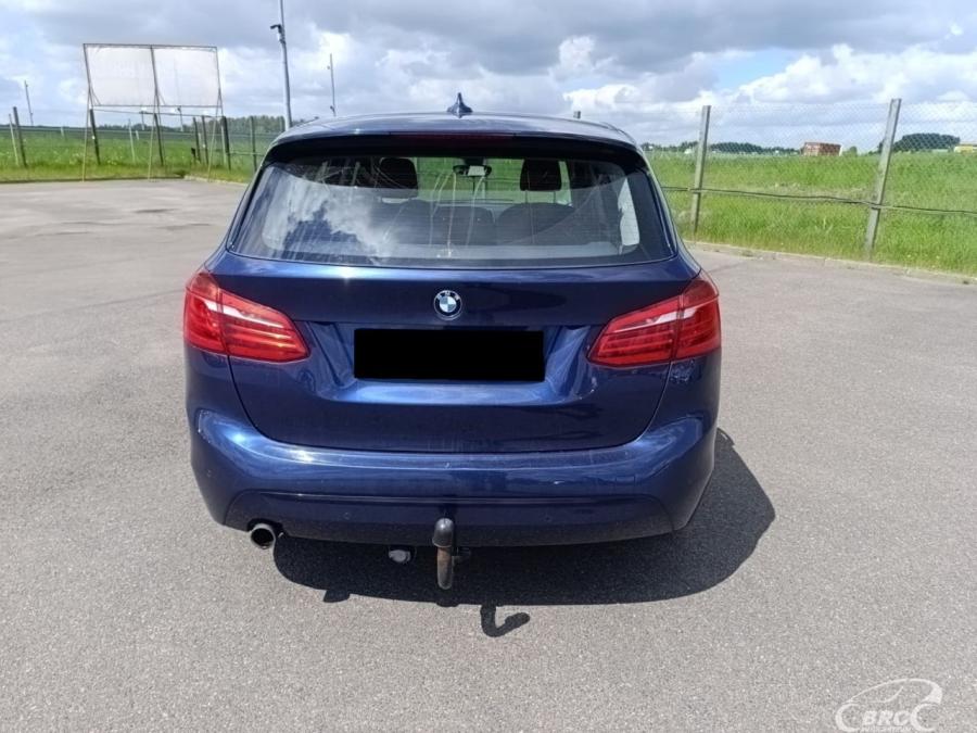 BMW 218 2015 in Vilnius, with an engine capacity of 2.00 L and mileage of 311 thousand km for 6900 €, photo 5 on AUTOMOTO.COM.LV
