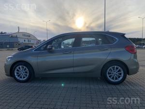 BMW 218 2016 Rīga, ar dzinēja tilpumu 2.00 L un nobraukumu 215 tūkst. km par 8200 €, foto 4 vietnē AUTOMOTO.COM.LV